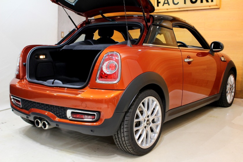 実はBMWミニ史上最強のスポーツモデル？！ミニクーペ(R58)を徹底解剖！ | ブログ＆メディア | MINI（ミニ）の中古車専門店iR